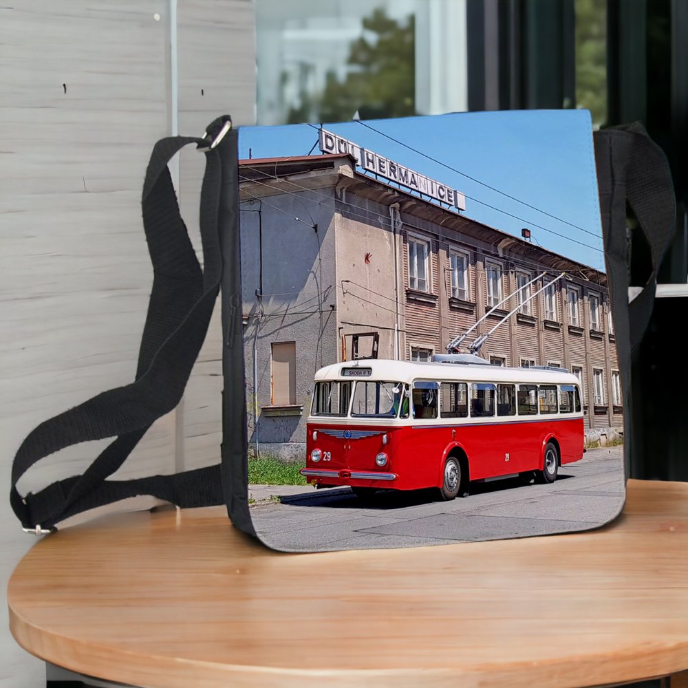 Taška přes rameno - trolejbus Škoda 8Tr :: www.dopravnispony.cz